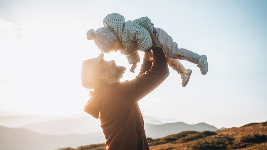 How To Plan the Ultimate Family Hiking Trip - Borealis Outdoors